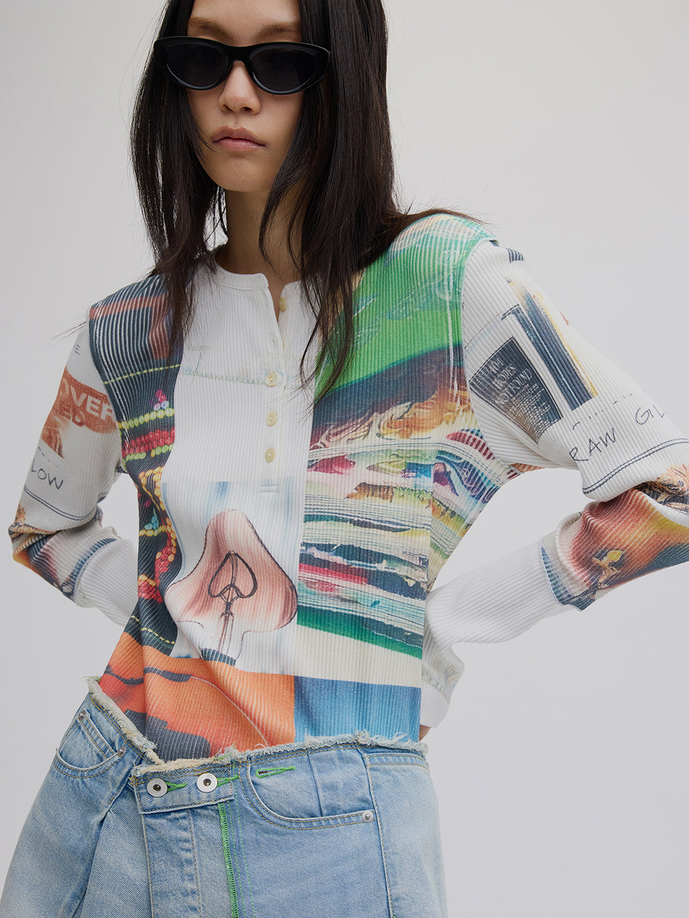 EMOTIONAL COLLAGE RIB TOP